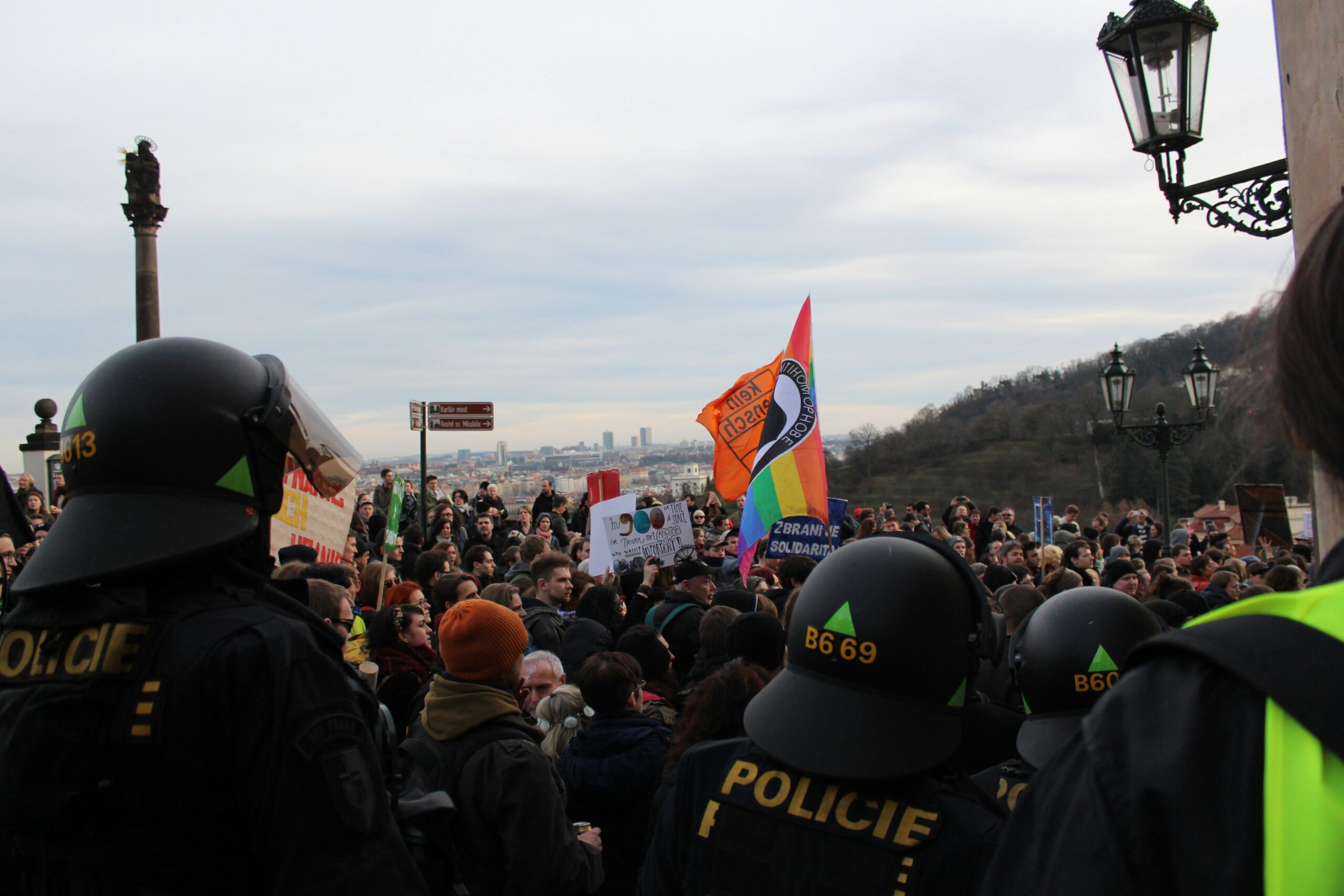 Polícia v Česku posilní bezpečnostné opatrenia na dúhovom pochode v ... Polícia v Česku posilní bezpečnostné opatrenia na dúhovom pochode v ...